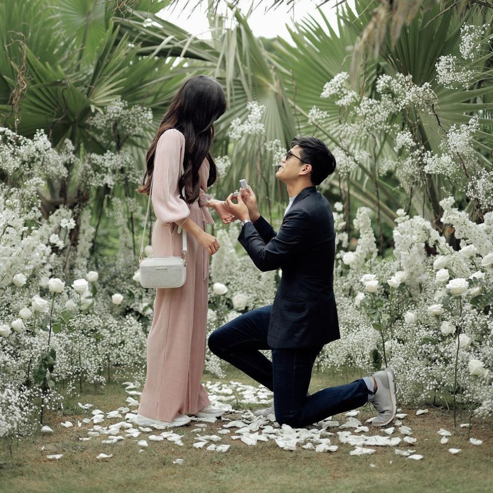 Trending: Alodia Gosiengfiao Engagement Photo Collection